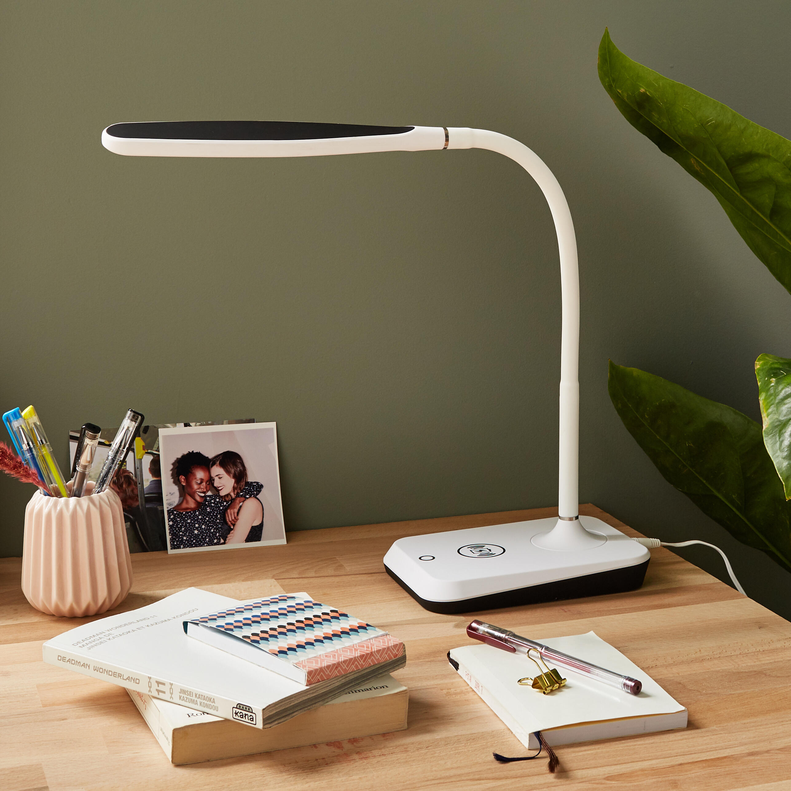 Lampada da scrivania con lampadina inclusa Moderno Mesquite LED bianco ...