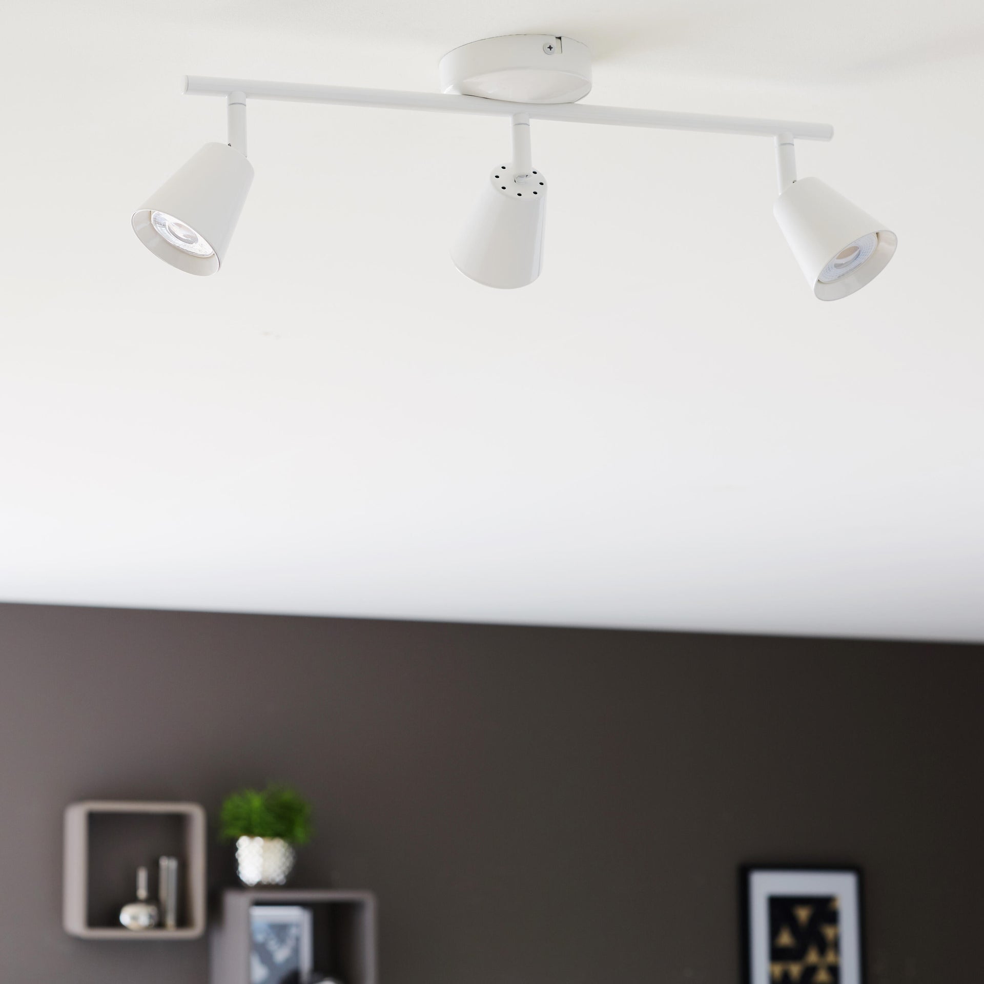 Barra di faretti Chapo bianco, in metallo, Modulo LED 3x3.5W IP20 INSPIRE | Leroy Merlin